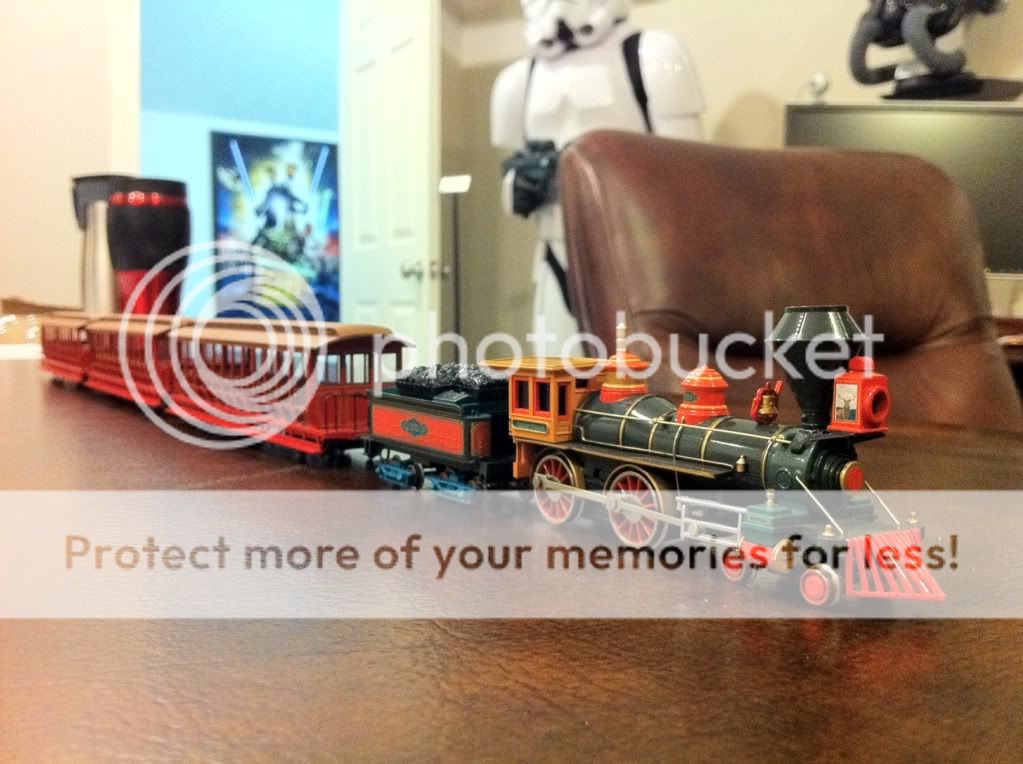 HO Lilly on excursion........ - Disney Railroads Discussion Board